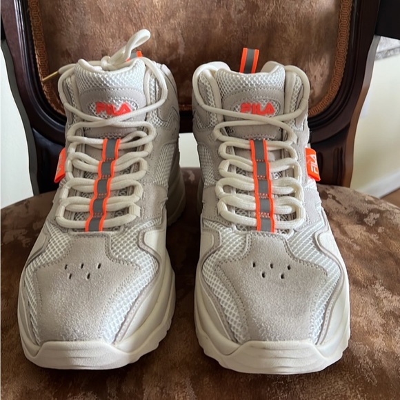 Fila | Shoes | New Fila Mens Sneaker Boots Light Beige Orange Size 95 ...